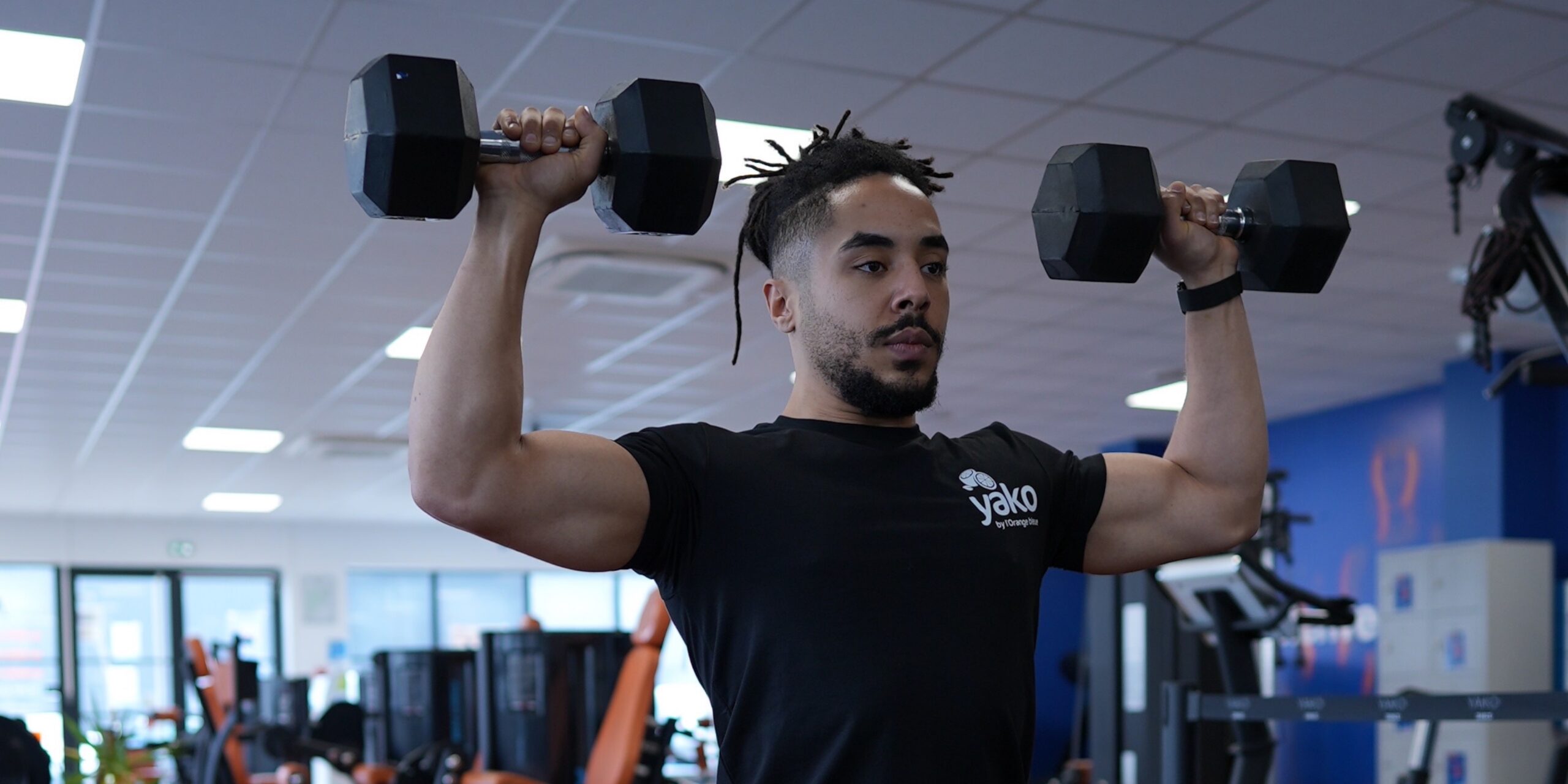 Les meilleurs exercices à effectuer avec des haltères - l'Orange bleue